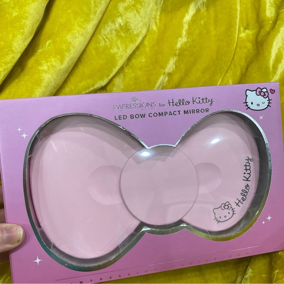 Impressions | Makeup | Impressions Hello Kitty Led Bow Compact | Poshmark